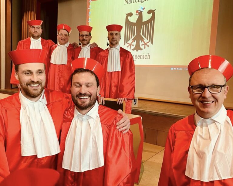 Das Hohe Gericht – Große Kempenicher Karnevalsgesellschaft